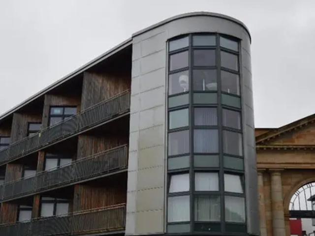 Melbourne Street, Glasgow, G40 2AD, United Kingdom | 2 bed apartment for rent #138511045 | Rentberry