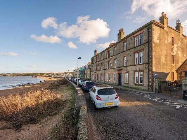 Melbourne Road, North Berwick, East Lothian EH39, 2 bed flat to rent, £1,500 pcm | PrimeLocation