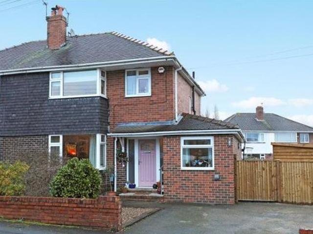 Melbourne Road, St Johns, 3 Bedroom Semi detached