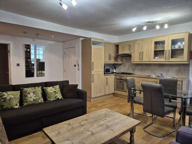 Melcombe Street, London NW1, 1 bed flat to rent, £2,275 pcm | PrimeLocation