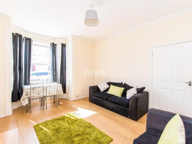 Meldon Terrace, Heaton, Newcastle Upon Tyne NE6, 4 bed shared accommodation to rent, £1,560 pcm | PrimeLocation