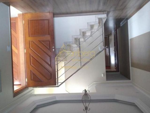 Melhor Oportunidade Menor Preço! Casa á venda com 188 metros de área construída, 3 Suítes
