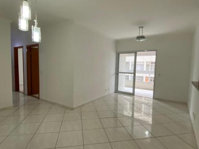 Melhor localização da cidade, frente ao mar proximo de comércios e do lazer!