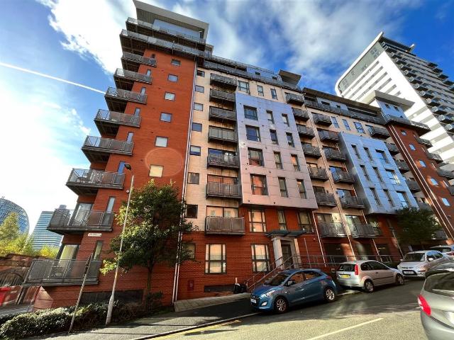Melia House, 19 Lord Street, Manchester M4, 2 bed flat to rent, £1,350 pcm | PrimeLocation
