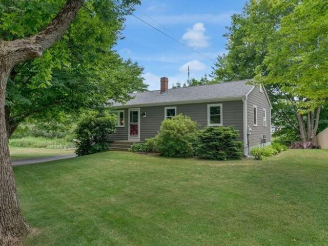 Melissa Dr, Yarmouth, Home For Sale