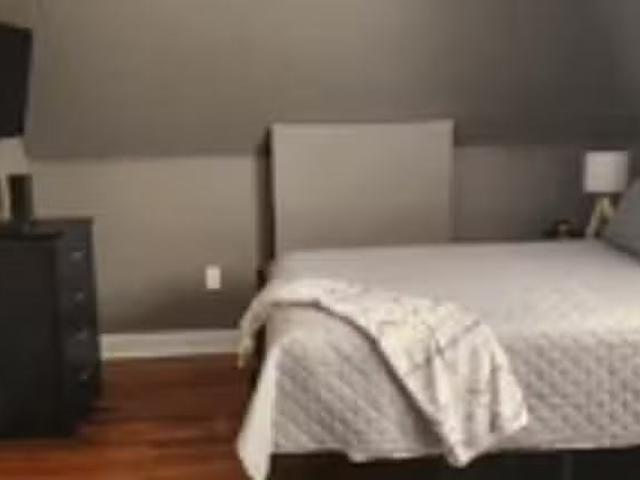 Melissa Loeber, 244 Union St, Schenectady Studio 1 Bath