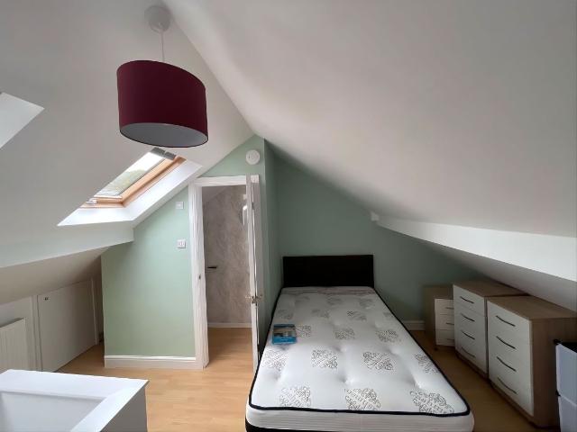 Mellard Street, Newcastle Under Lyme ST5, Room to rent, £460 pcm | PrimeLocation