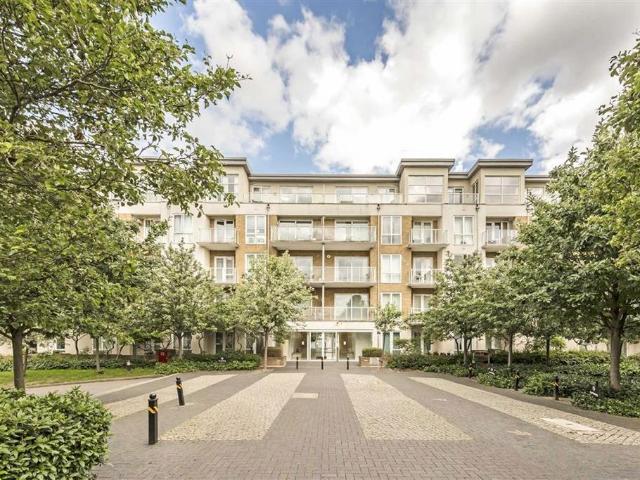 Melliss Avenue, Kew TW9 2 bed house to rent £3,300 pcm £762 pw