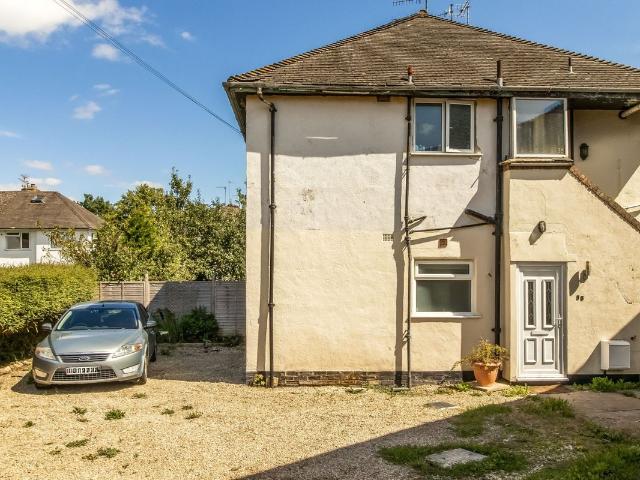 Melmore Gardens, Cirencester, Gloucestershire GL7, 2 bed maisonette to rent, £1,050 pcm | PrimeLocation