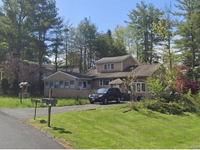 Melody Lake Dr, Monticello, Home For Sale