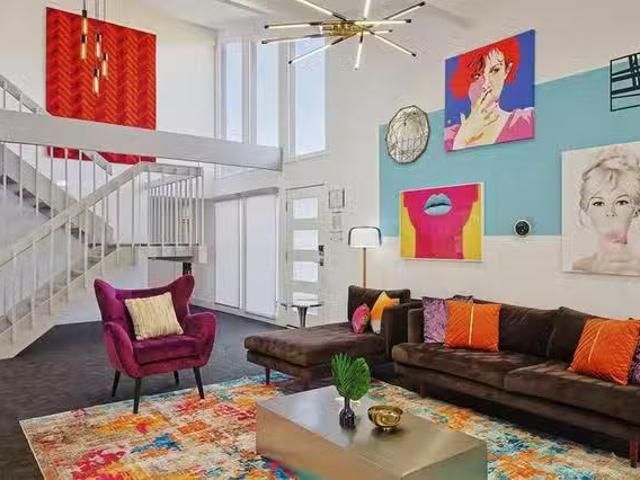 Melorine Drive