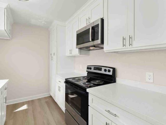 Melrose Manor Apartments Studio Apartment for Rent at 4166 Melrose St, Riverside, CA 92504 Ramona
