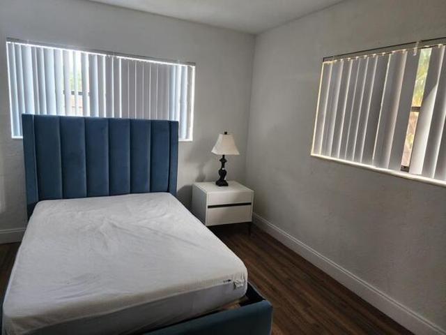 Melrose Park Home