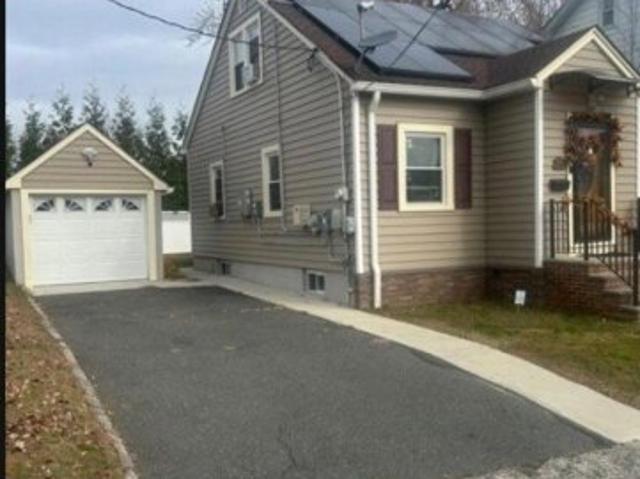 Melrose Pkwy, Union Twp, Home For Sale