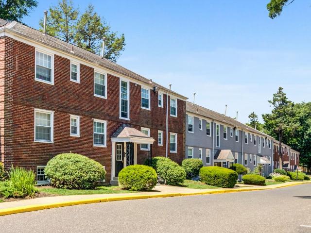 Melrose Station 2 Bedroom Apartment for Rent at 902 Valley Rd, Philadelphia, PA 19027 Elkins Park