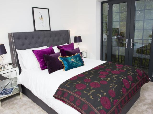 Melson Court, 61 65 John Street. 1 bed apartment to rent £1,175 pcm £271 pw