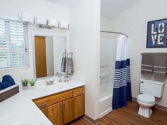 Mequon Trail Townhomes 3 Bedroom Apartment for Rent at 7100 Tamarack Ct, Mequon, WI 53092