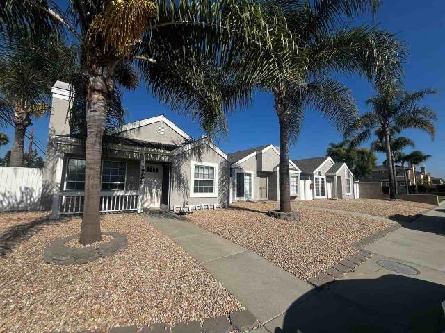 Merten 3 Bedroom Apartment for Rent at 4801 4801 4811 Merten Ave Cypress, CA 90630 Cypress