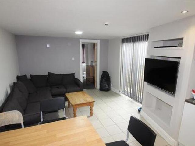 Merthyr Street, Cathays, 7 Bedroom House
