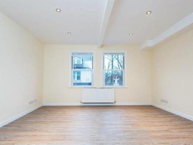 Merton High Street, Wimbledon, 1 Bedroom Apartment