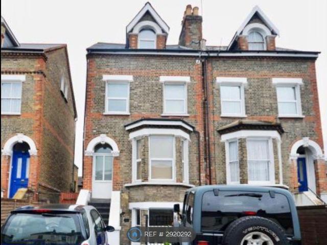 Merton Road, London SW18, 4 bed semi detached house to rent, £3,750 pcm | PrimeLocation