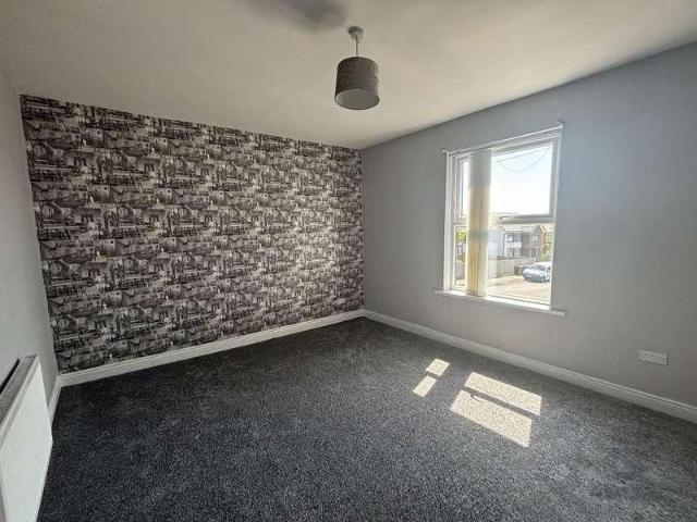 Merton Road, Prestwich, M25