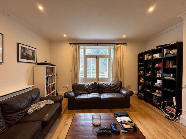 Merton Rise, Belsize Park NW3, 3 bed flat to rent, £4,800 pcm | PrimeLocation