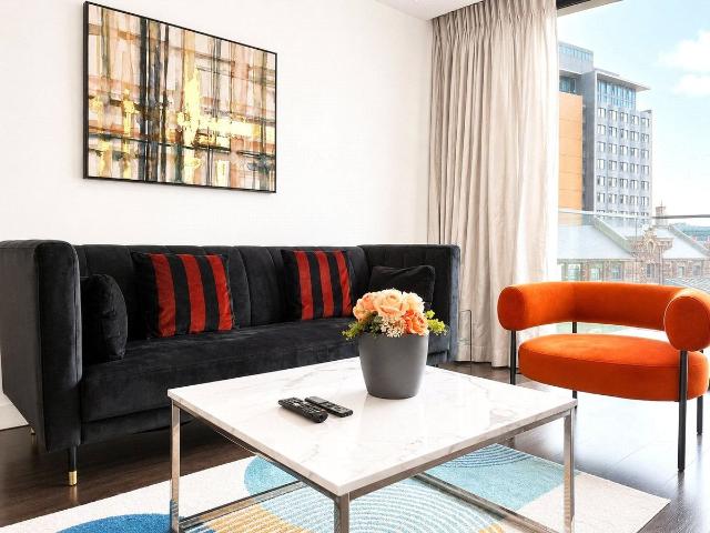 Meranti House, 84 Alie Street E1, 2 bed flat to rent, £4,250 pcm | PrimeLocation