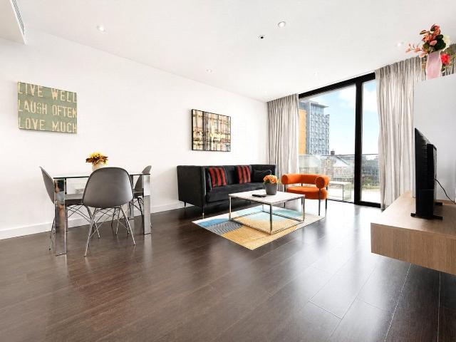 Meranti House, 84 Alie Street E1, 2 bed flat to rent, £4,250 pcm | PrimeLocation