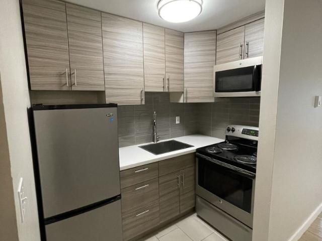 Mercer Crest Apartments
