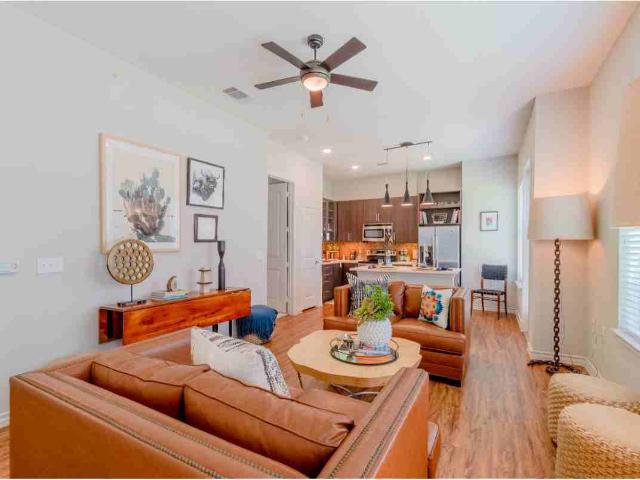Mercer Crossing Apartments 1 Bedroom Apartment for Rent at 11700 Luna Rd, Farmers Branch, TX 75234