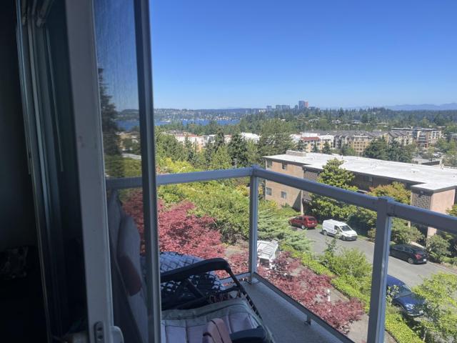 Mercer Island Great View Apartment
