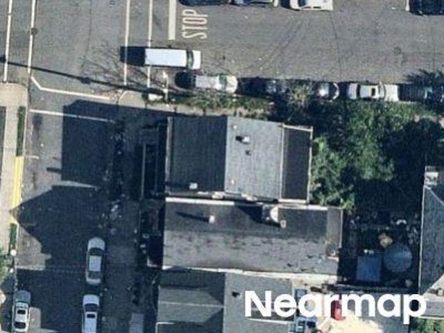 Mercer St