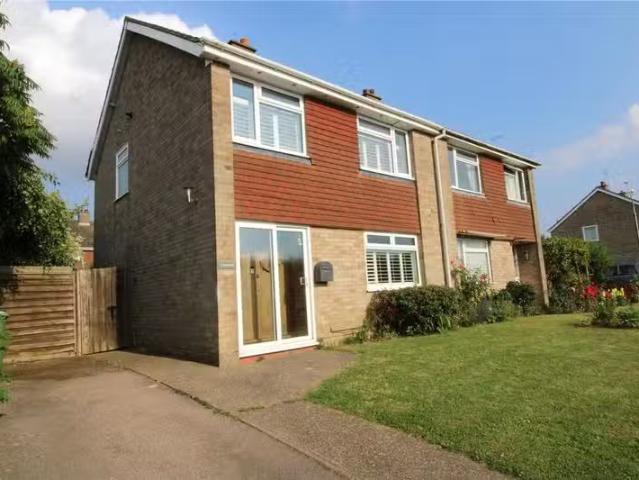 Mercer Way, Chart Sutton, Maidstone. 3 bed semi detached house.