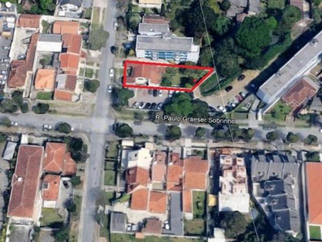 ESTUDA PERMUTA: TERRENO com 620m², Casa com 3 quartos e 2 vagas, próximo ao Hospital N.S. das Graças