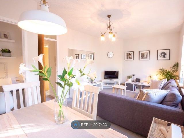Merchant Court, Leamington Spa CV32, 1 bed flat to rent, £985 pcm | PrimeLocation