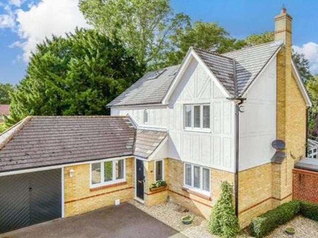 Merchant Place, Marden, 6 Bedroom Detached