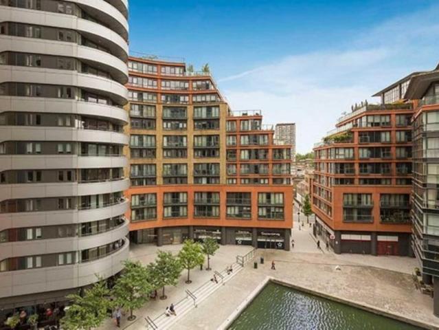 Merchant Square East, W2 2 bed apartment to rent £4,246 pcm £980 pw