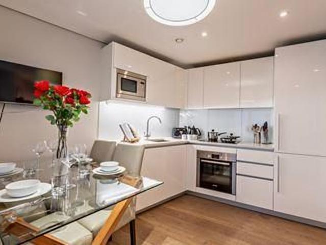 Merchant Square East, Bayswater, London W2, 3 bed flat to rent, £4,983 pcm | PrimeLocation
