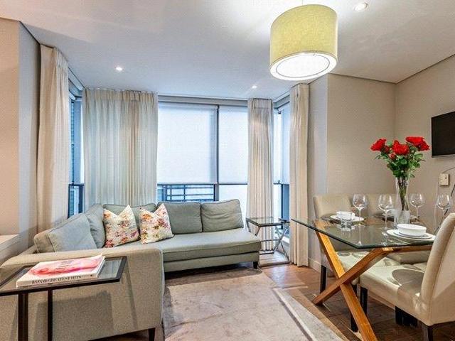 Merchant Square East, London, W2 3 bed flat to rent £4,983 pcm £1,150 pw