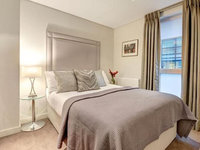 Merchant Square East, London W2, 3 bed flat to rent, £5,157 pcm | PrimeLocation