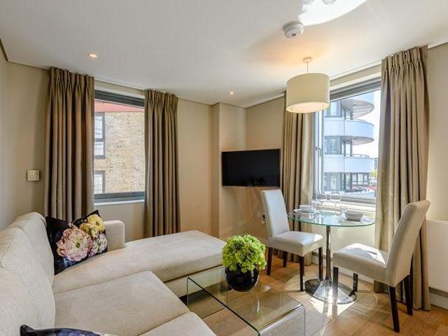 Merchant Square East, London W2 1 bed apartment to rent £3,445 pcm £795 pw