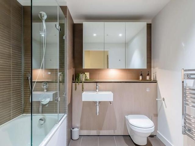 Merchant Square East, London W2, 1 bed flat to rent, £3,466 pcm | PrimeLocation