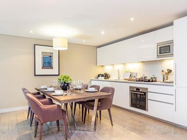 Merchant Square East, Paddington. 3 bed flat to rent £7,063 pcm £1,630 pw