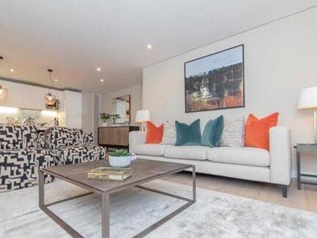 Merchant Square, Paddington, 3 Bedroom Apartment
