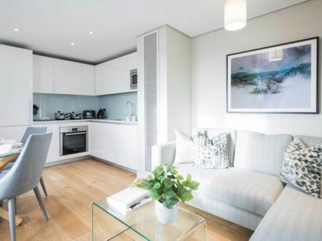 Merchant Square, Paddington W2, 3 bed flat to rent, £6,890 pcm | PrimeLocation