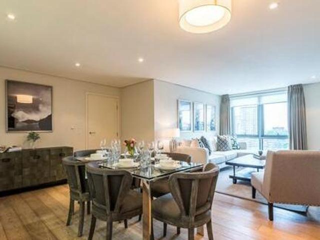Merchant Square, Paddington Basin, 3 Bedroom Flat