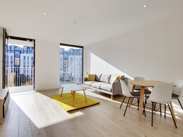 Merchants House, London E15, 1 bed flat to rent, £2,350 pcm | PrimeLocation