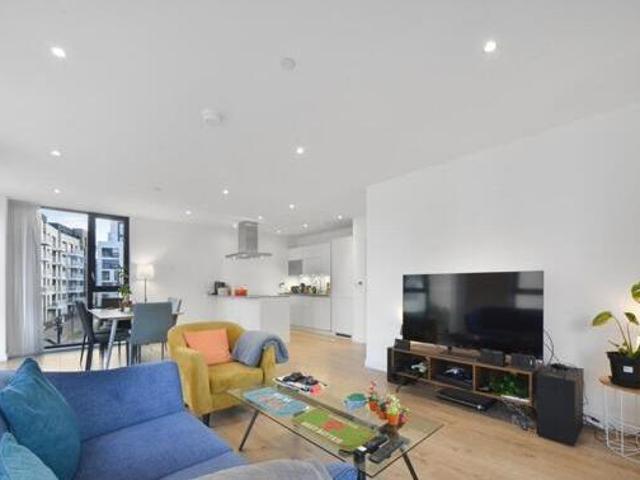 Merchants House, Stratford, 3 Bedroom Apartment