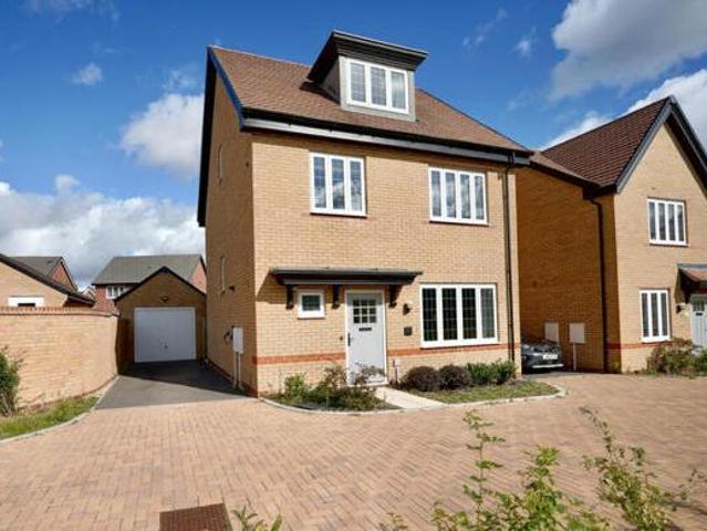 Mercia Close, Buckden, 4 Bedroom Detached